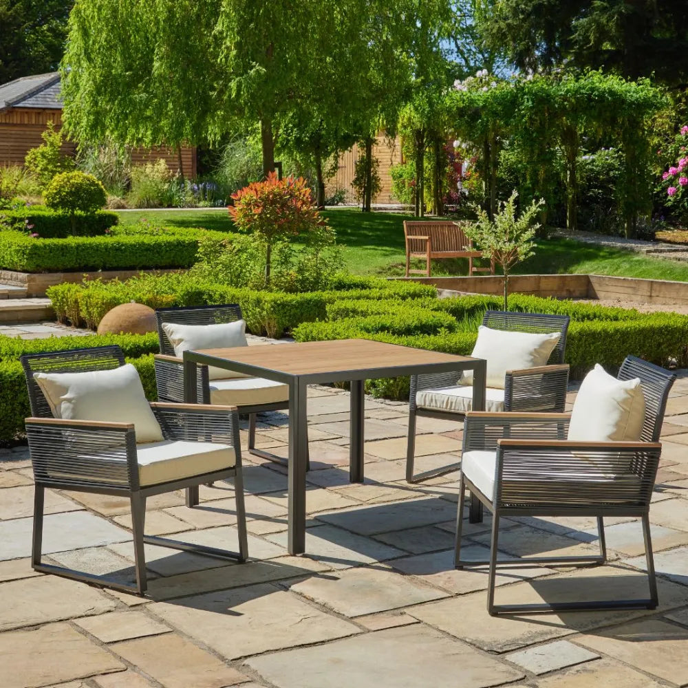 The Outdoor Living Specialists | Quality & Comfort You Can Trust – Alfresia